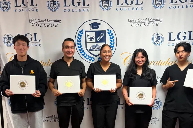 CNA Programs: Requirements, Costs, and Career Path – LGL College